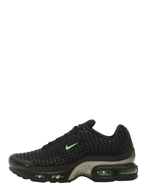 Nike Air Max Plus Vii Sneakers - Black