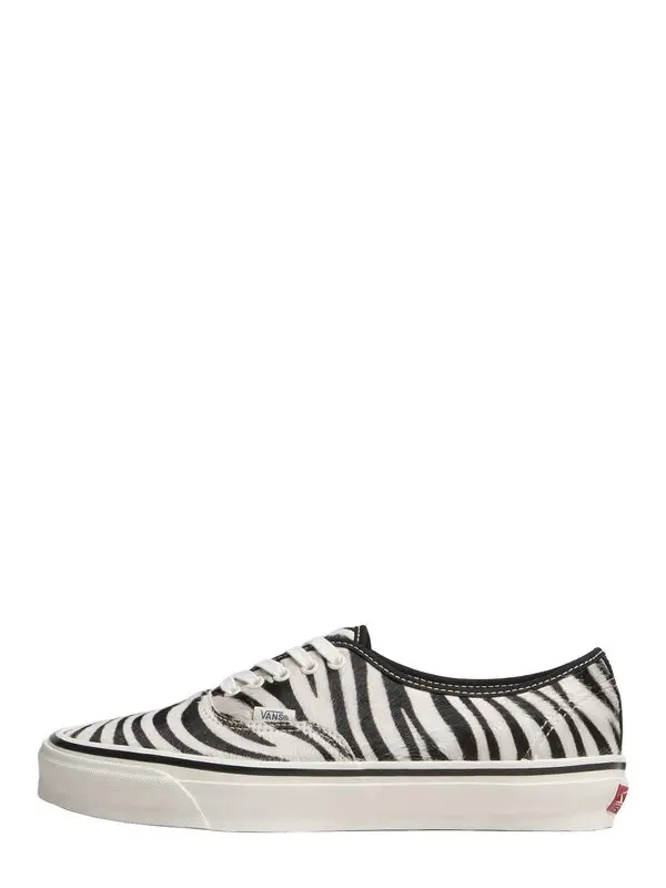 VANS Lx Authentic 44 Sneaker - Zebra Marshmallow