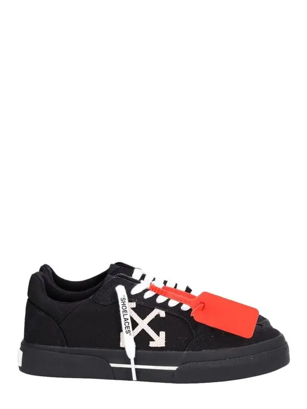 Off-White Vulcanized Low Sneakers - Black
