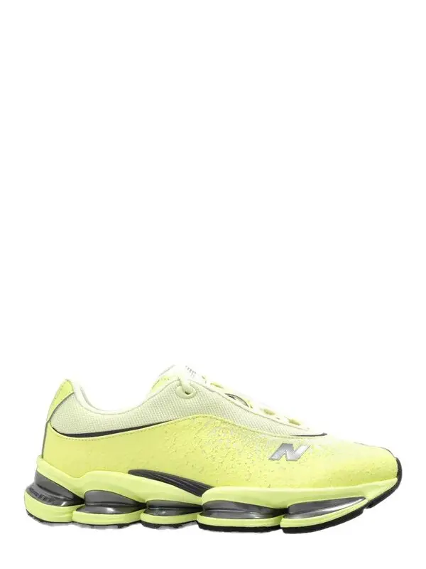 NEW BALANCE Abzorb 2000s Shoes - Yellow