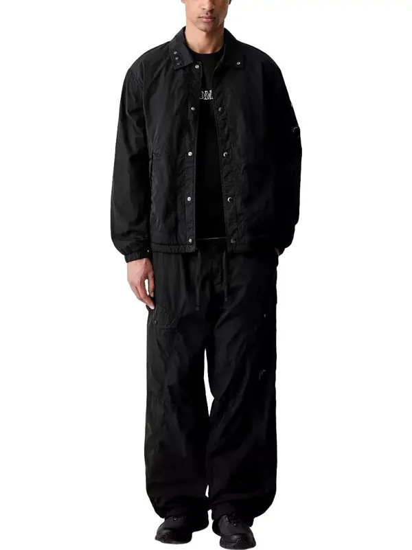 C.P. COMPANY Logo-print Contrast-stitch T-shirt - Black