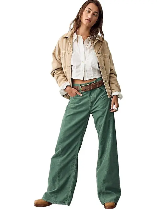 MOTHER The Lemon Twist Sneak Corduroy Jeans - Dark Ivy