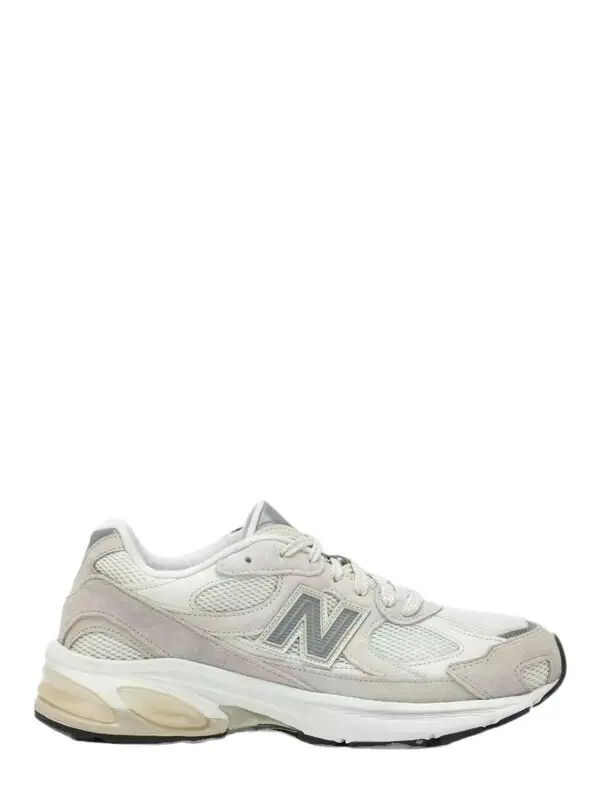 NEW BALANCE 2010 Shoes - Neutrals