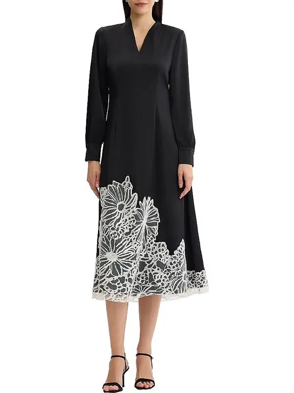 Misook Fit & Flare Lace Crepe De Chine Maxi Dress - Black/white