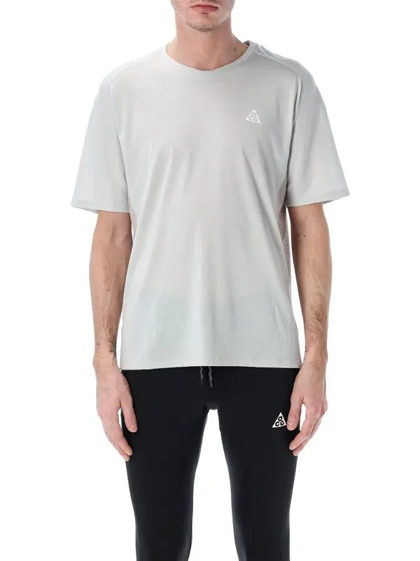 Nike Hike" Short Sleeve Performance Shirt - Grey Fog