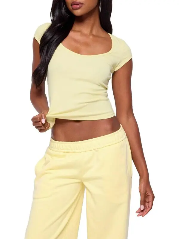 EDIKTED Chari Scoop Neck Stretch Cotton Rib Top - Yellow
