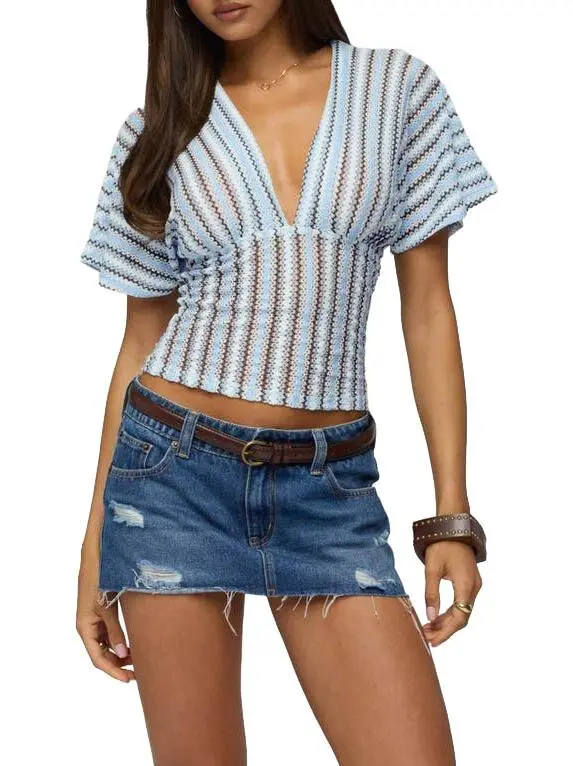 EDIKTED Alwyn Zigzag Flutter Sleeve Top - Light-blue