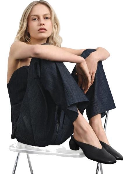 MI/MAI Junya Ii Low Low-heeled Mule Clog - Black