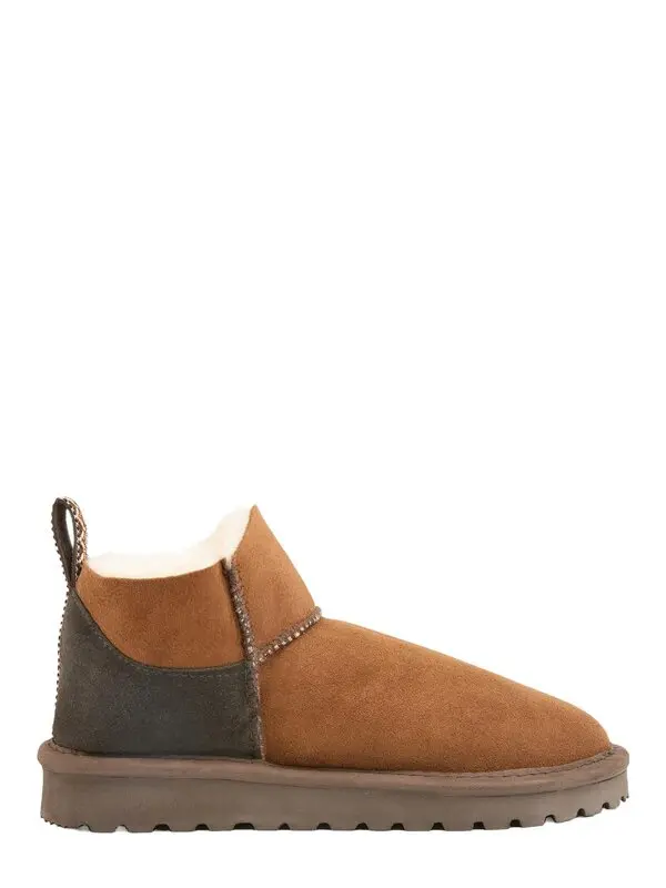 CELTIC & CO. British Braid Trim Super Shortie Boot - Toffee