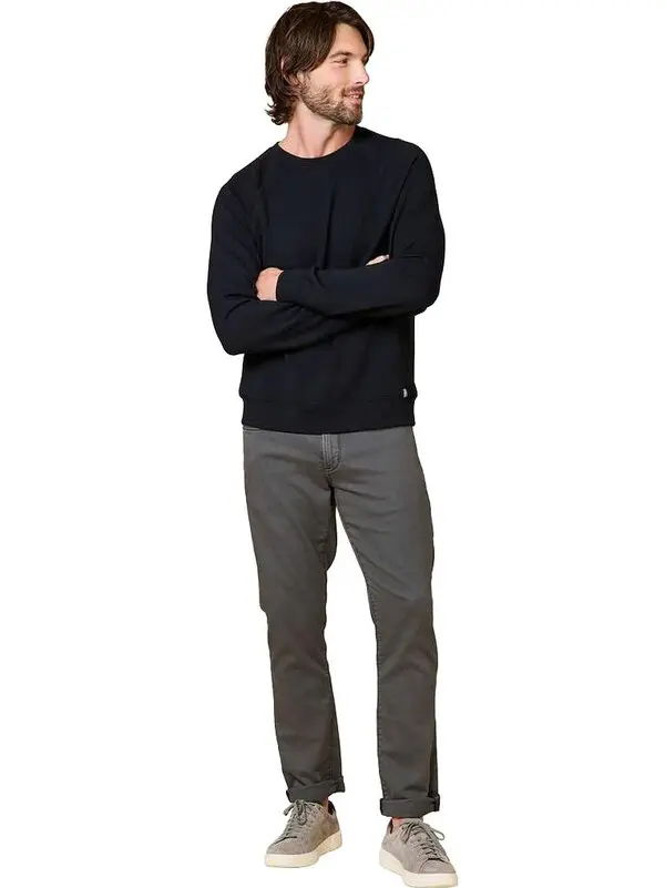 SOFTIES Dreamtech Athleisure Raglan Crew Neck - Black