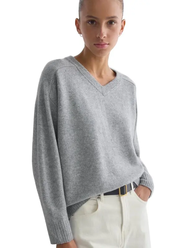 Everlane Cashmere High V Boyfriend Sweater - Grey