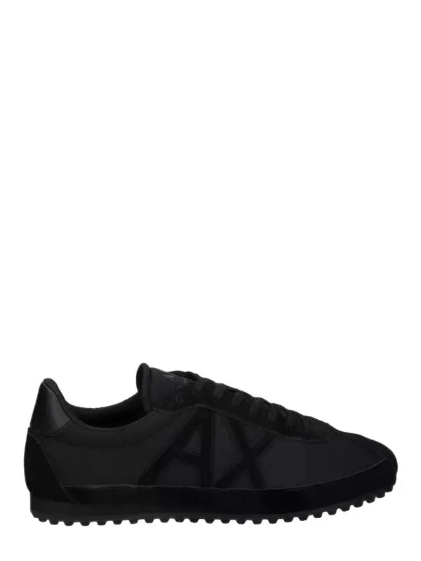 Armani Exchange Logo-patch Panelled Sneakers - Black
