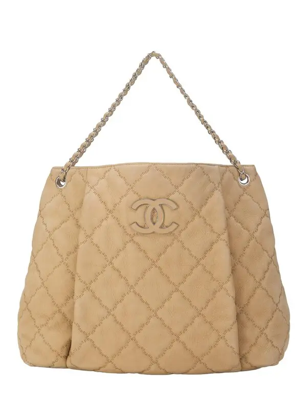 Chanel Nubuck Hamptons Shopping Bag - Beige