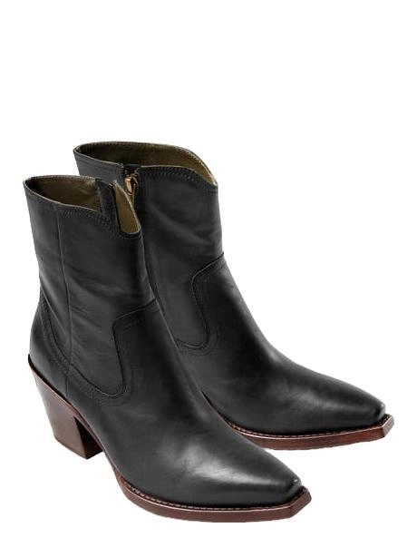 LEANNE FORD, MADE BY BEEK Leanne Ford X Beek Western-inspired Leather Block Heel Booties - Black