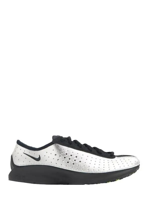 Nike Paneled Leather Sneakers - No