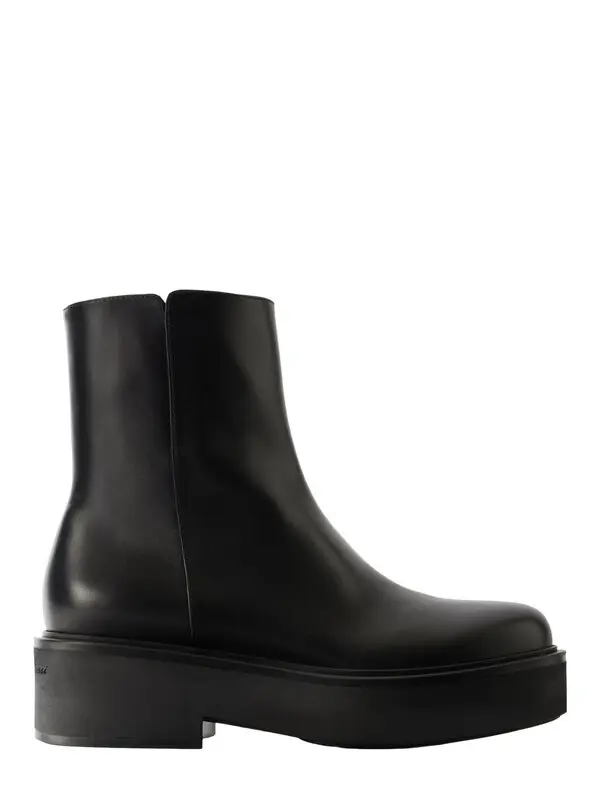 GIANVITO ROSSI Leather Zip Up Ankle Boots - No