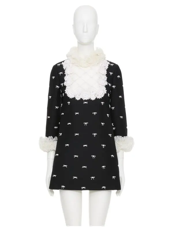 Valentino Garavani Embellished Crepe Couture Short Dress - Black