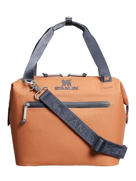 STANLEY The Day Julienne Mini Cooler In Brown - Toast