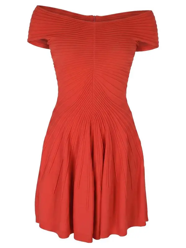 MODENAIRE Off-shoulder Pleated A-line Dress - Red