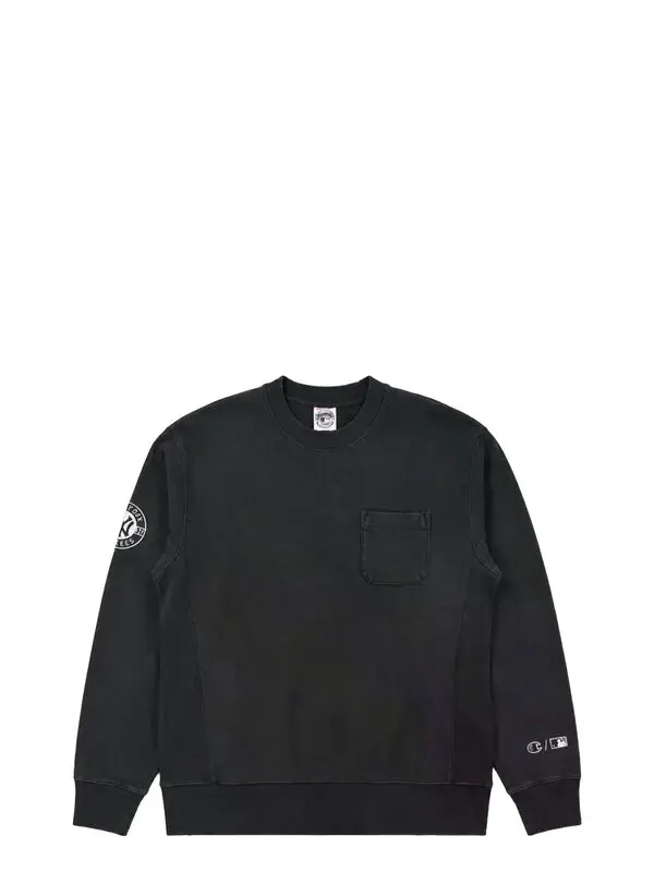 Champion X New York Yankees Logo Patch Sweatshirt - Black
