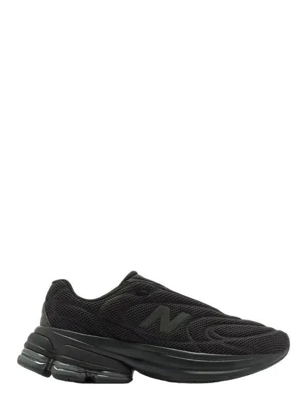 NEW BALANCE Paneled Sneakers - Black