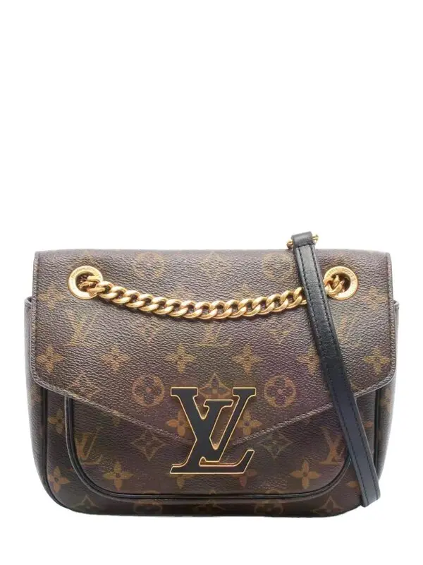 LOUIS VUITTON Monogram Passy Pm Shoulder Bag - Brown