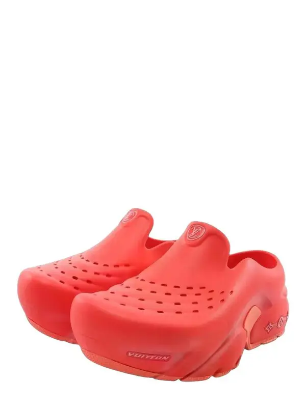 LOUIS VUITTON Rubber Shark Line Slip-on Sandals - Red