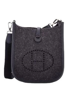 Hermès Evelyne Bag Gen Iii Felt Tpm - Grey