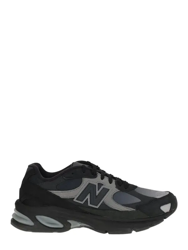 NEW BALANCE 2010 Sneakers - Black