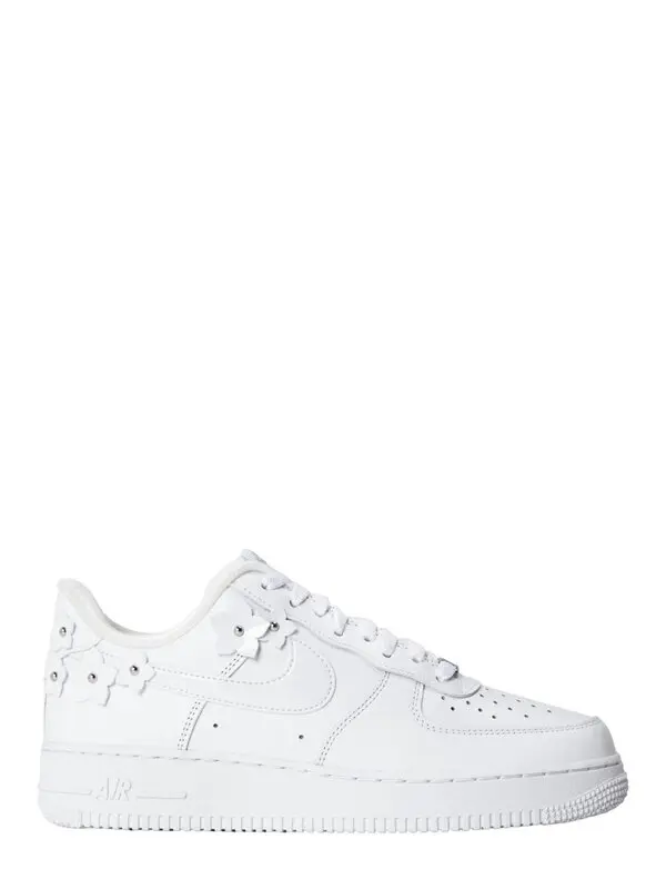 Nike Sneakers - No