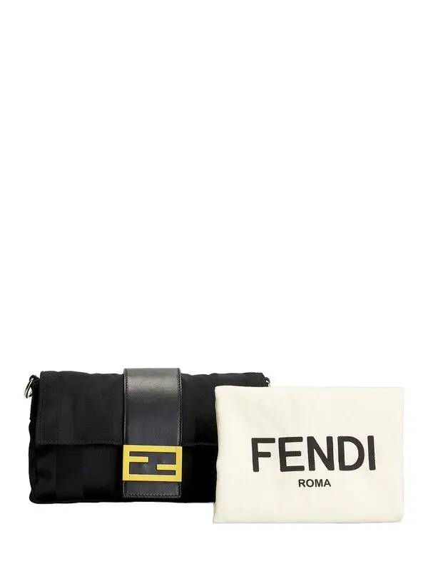 FWRD RENEW Fendi Baguette Convertible Belt Bag - Black