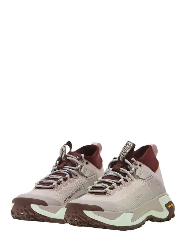 Nike Zegama Hike Sneakers - Purple
