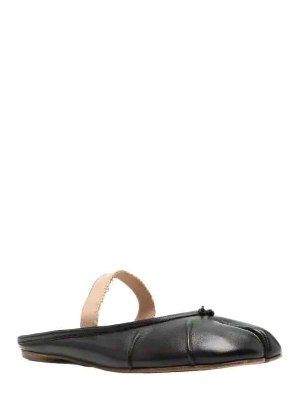 MAISON MARGIELA Tabi Toe Mules - Black