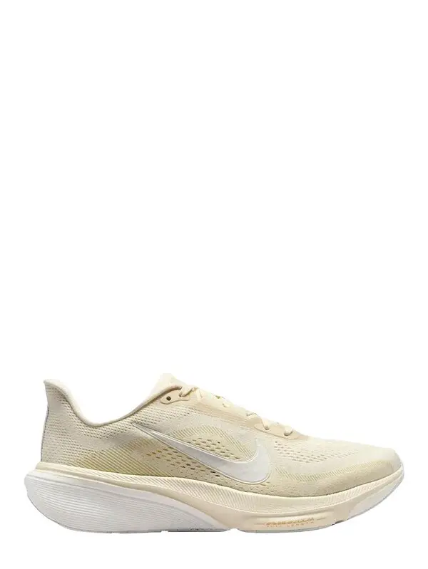 Nike Pegasus 42 Athletic Sneakers - Yellow