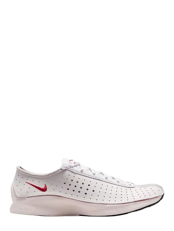 Nike Superfly Athletic Sneakers - Black