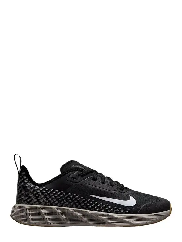 Nike Athletic Sneakers - Black