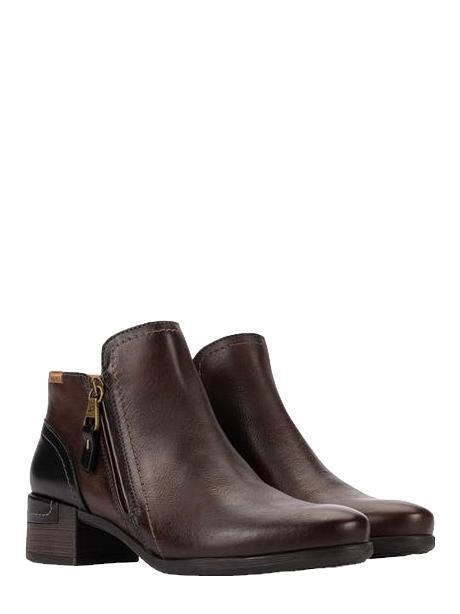 Pikolinos Malaga Burnished Leather Bootie With Stacked Heel - Caoba