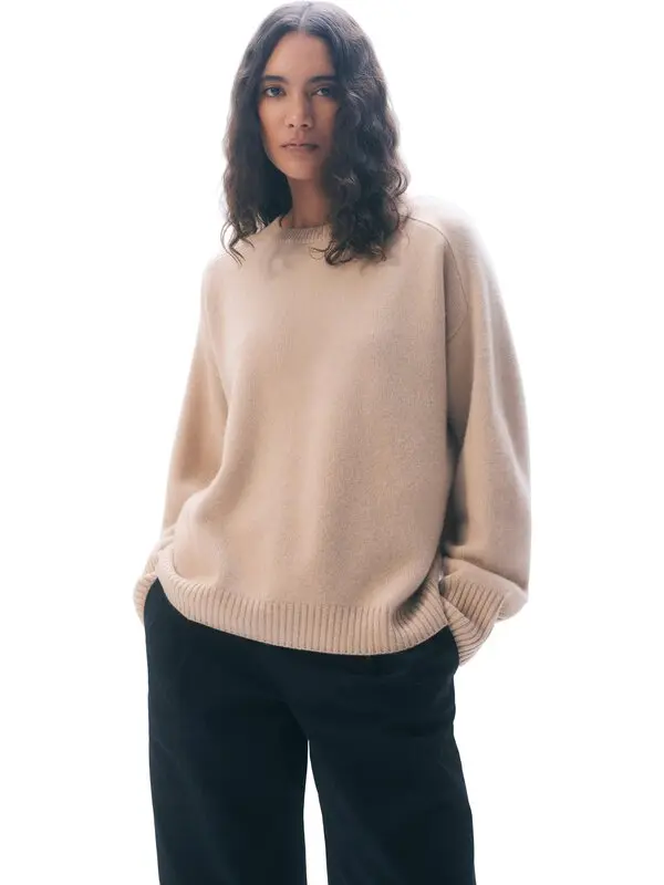 WHITE & WARREN Cashmere Oversized Saddle Sleeve Crewneck Top - Muted Camel