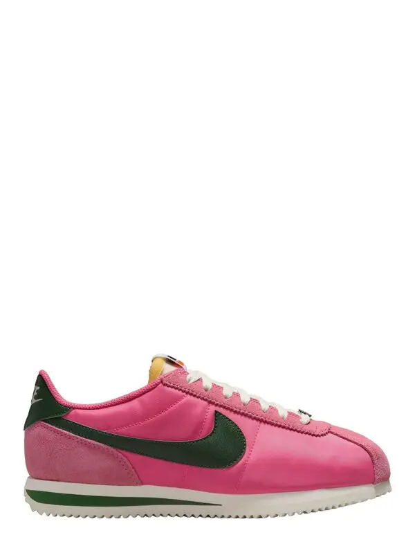 Nike Nylon Retro Running Sneakers - Pink