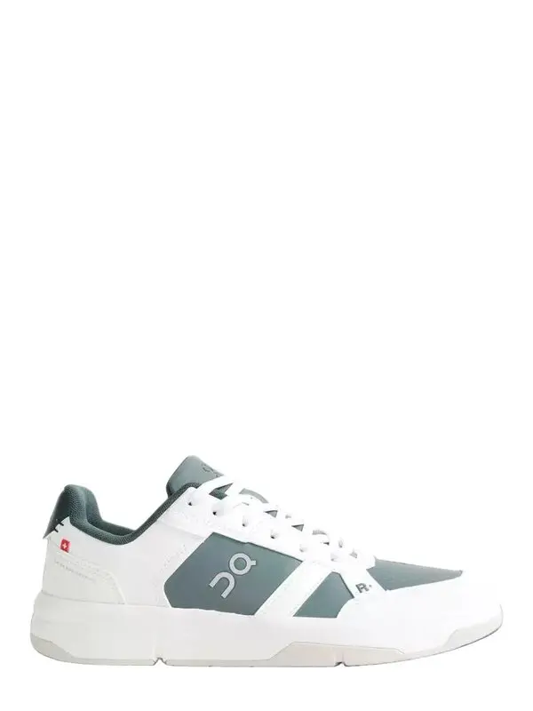 On The Roger Clubhouse Lace-up Sneakers - White