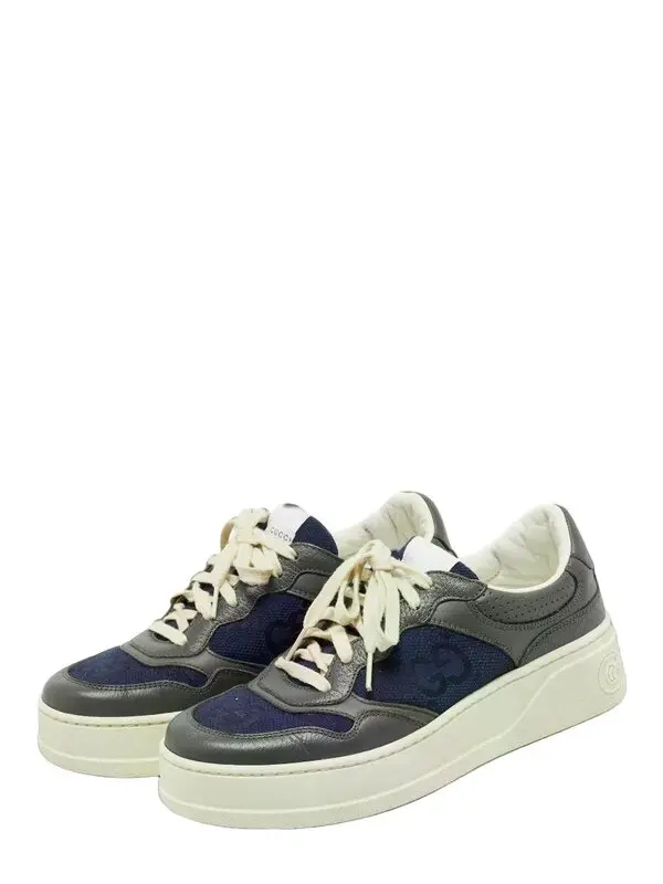 Gucci Interlocking G Lace-up Sneakers - Grey