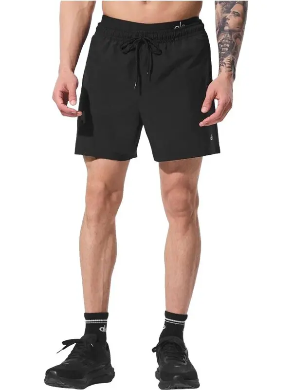 Alo Yoga 7" Circuit Short - Black
