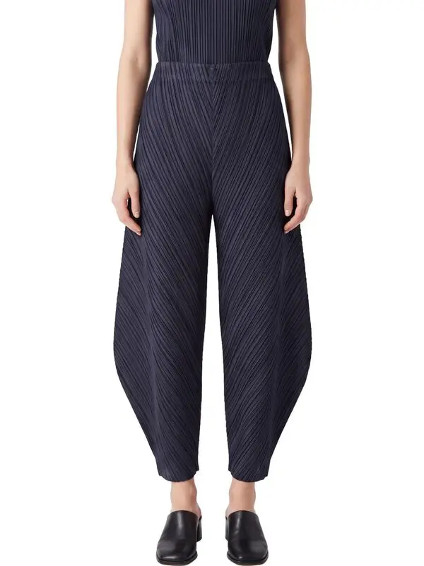 Issey Miyake Cropped Wide-leg Pleated Crêpe Trousers - Black