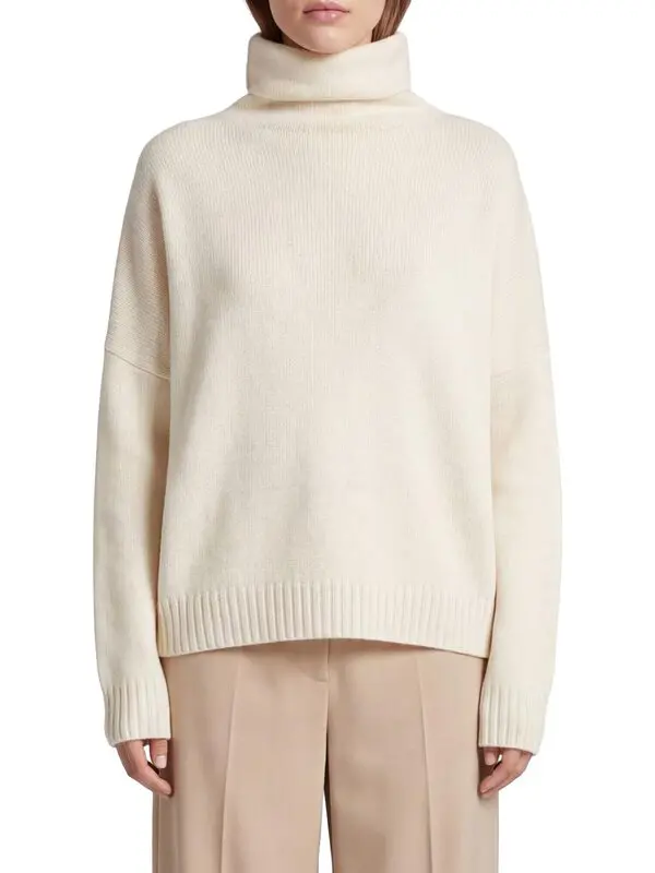 KUJTEN 100% Cashmere Turtleneck Jumper - Blue
