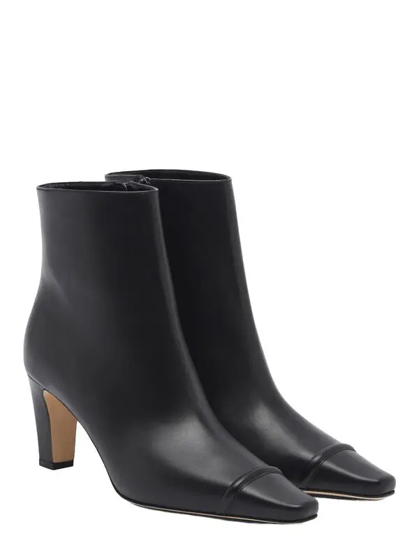 Manolo Blahnik Leather Ankle Boots - Black