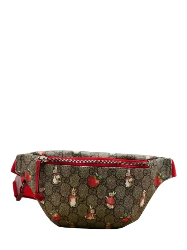 Gucci Gg Supreme Belt Bag With Peter Rabbit Print - Neutrals