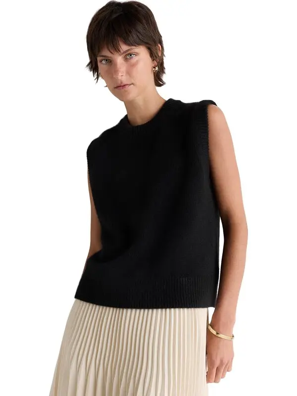 Quince 100% Yak Crewneck Sweater Vest - Black