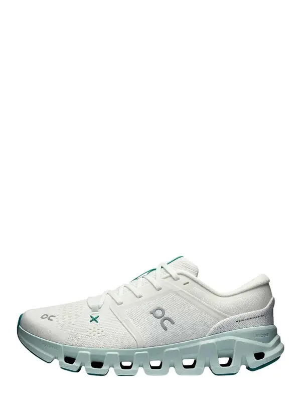 On Cloud X Sneakers - Ivory/surf