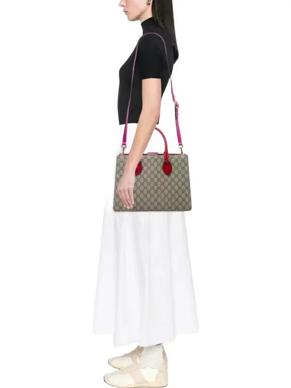 Gucci Gg Supreme Convertible Top Handle Bag Satchel - Neutrals