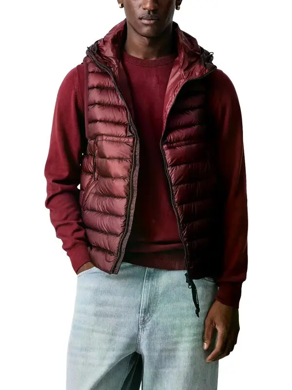 C.P. COMPANY Goggle Quilted Shell Gilet - Red